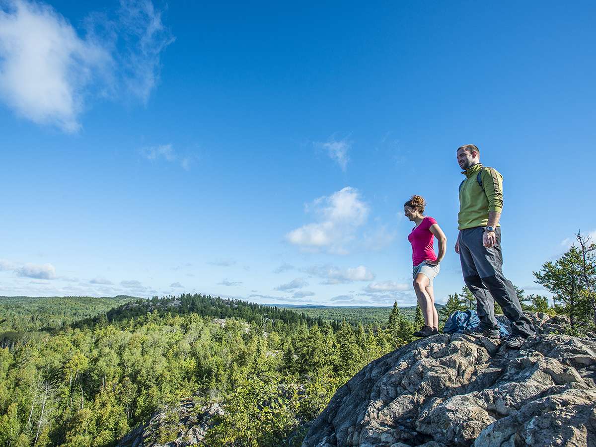 Sentiers pédestres des Collines D’Alembert | Randonnée pédestre | Accès ...